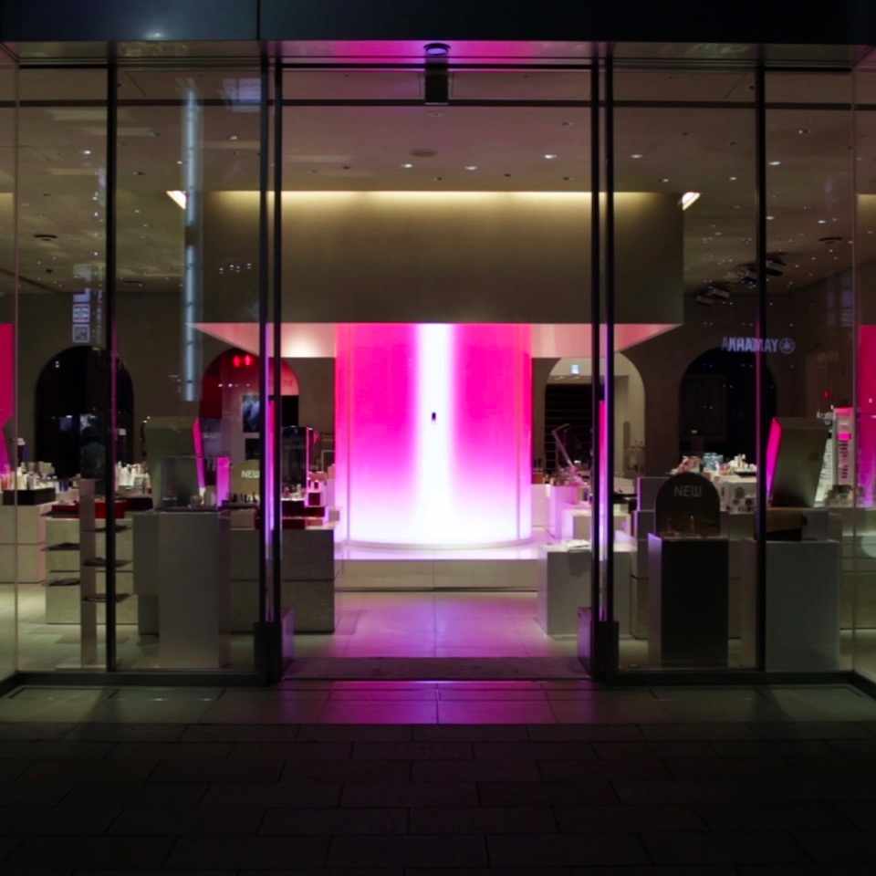 kagami | Works | WOW